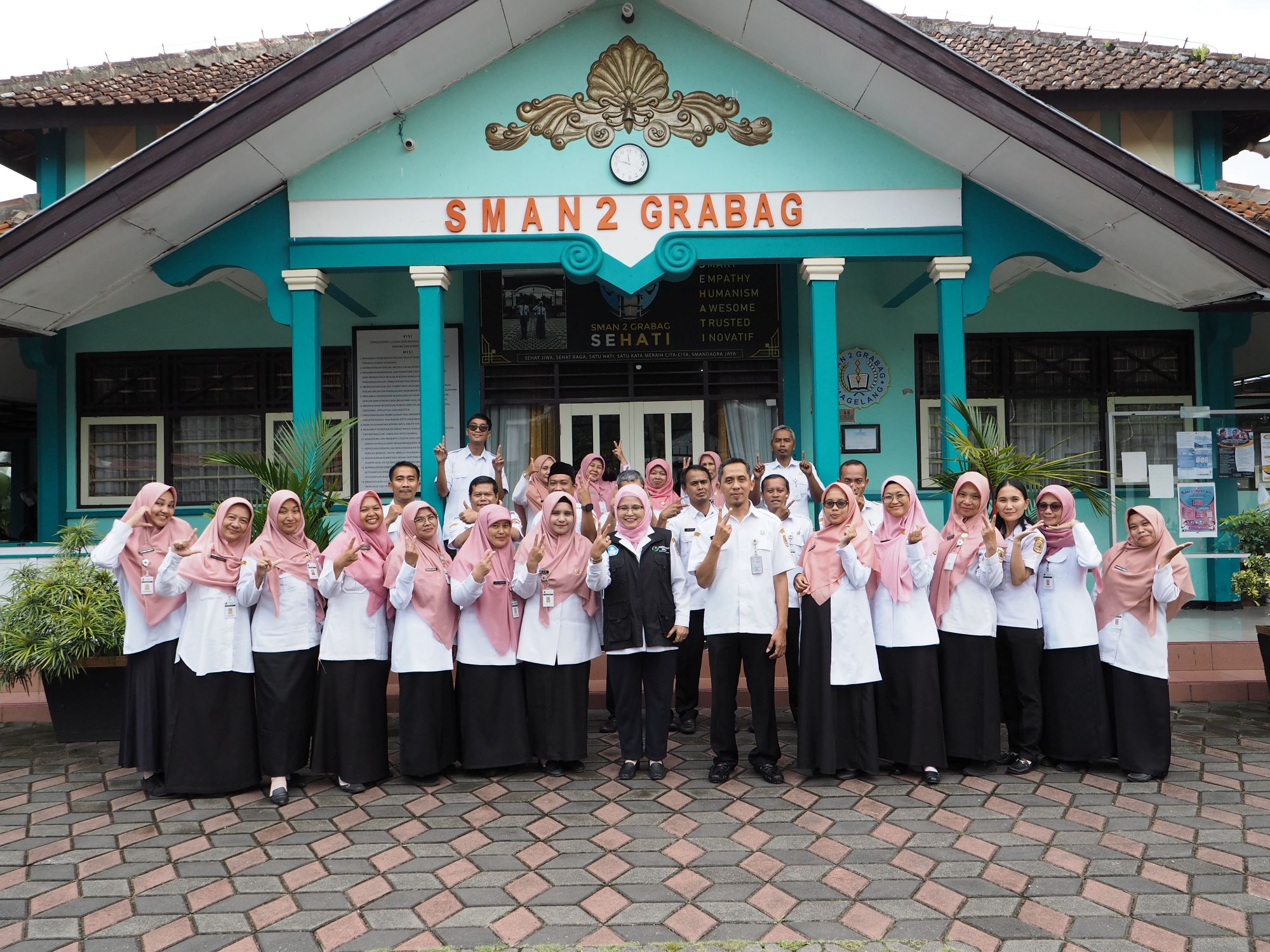 Think Deep - Teach Smart, SMA Negeri 2 Grabag Siapkan Pembelajaran Masa Depan dan Ekosistem Well ...